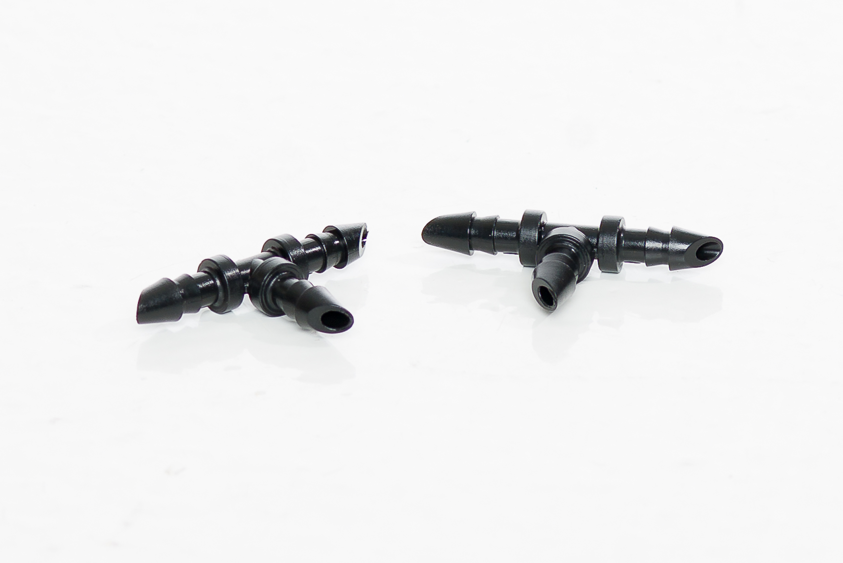 2 pcs. T-Valves for Tubing Connections | Airheads